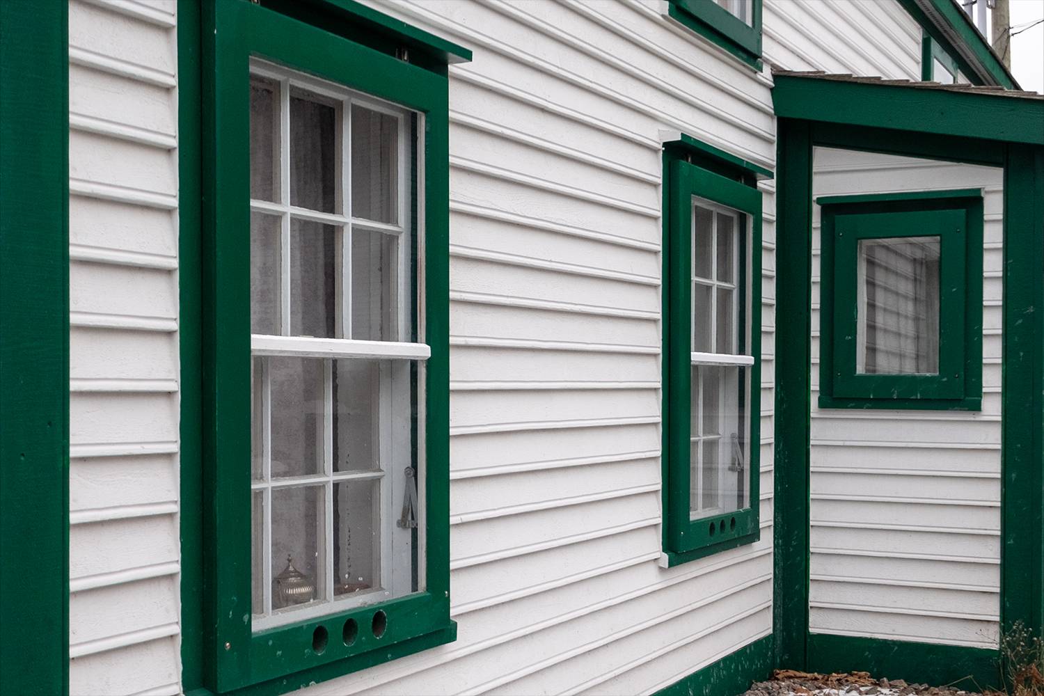 20 Types of Windows With Costs and Pictures | Ownerly